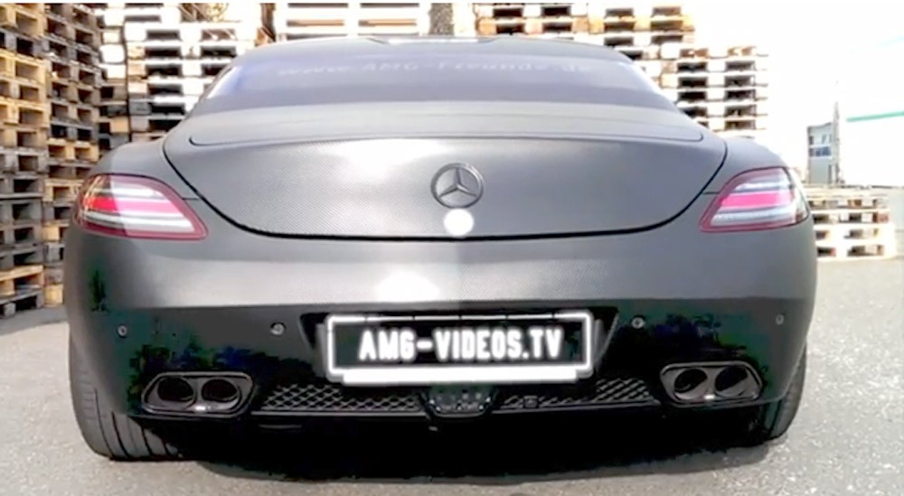 Video: Mercedes SLS AMG Monster-Sound: Dieser Mercedes AMG Klang gehört ...